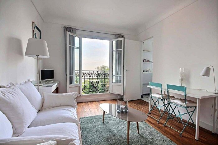 Appartement à louer - Montmartre, Paris ème arrondissement - 1 pièce