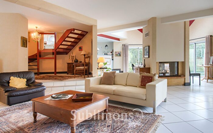 Maison à vendre - Arradon - 6 pièces - 4 chambres