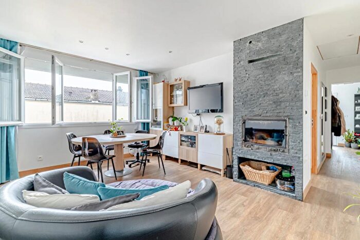 Appartement à vendre - Champigny-sur-Marne, Coeuilly Village Parisien - 4 pièces - 3 chambres