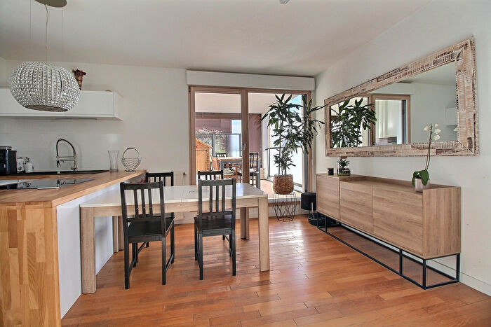 Appartement à vendre - Colombes, Charles de Gaulle - 4 pièces - 3 chambres