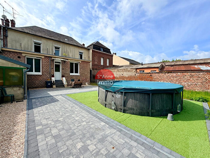 Maison 7 pièces à Fouilloy, à vendre