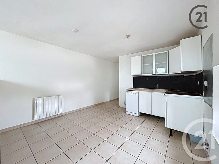 Appartement 2 pièces à vendre - Montereau-Fault-Yonne, Ville basse