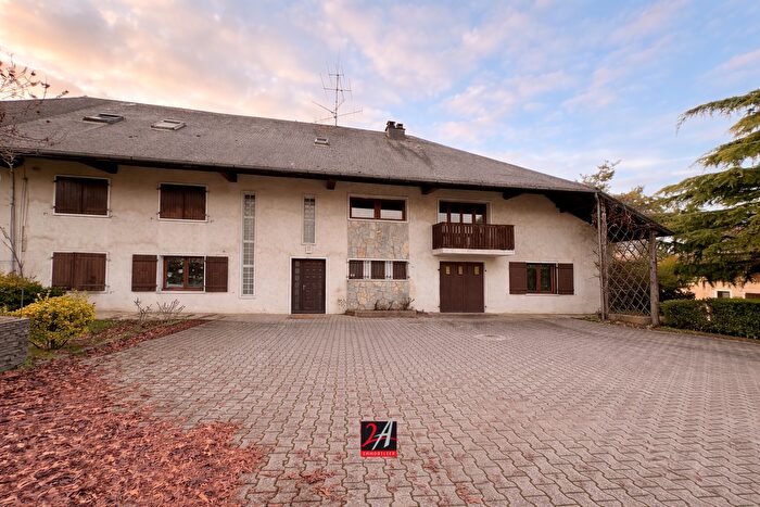 Maison à vendre - Massingy - 12 pièces - 8 chambres