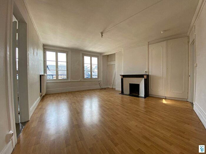 Appartement à louer - Vieux Marché-Cathédrale, Rouen - 3 pièces - 2 chambres