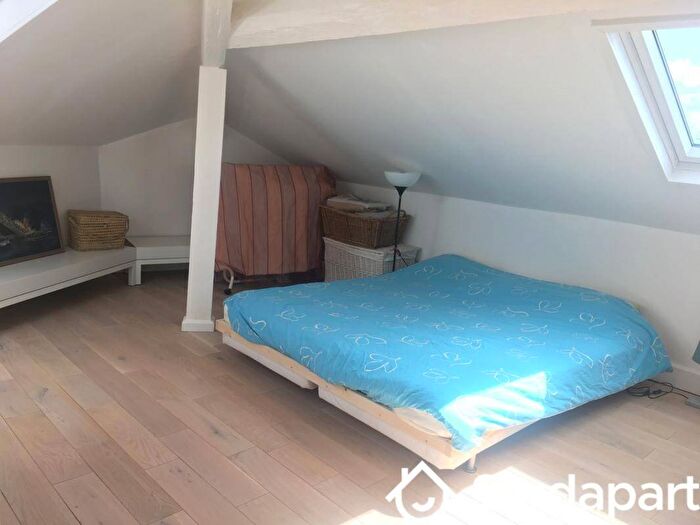 Appartement à louer - Res de la Poste-Res du Bois, Verrières-le-Buisson - 1 pièce - 1 chambre