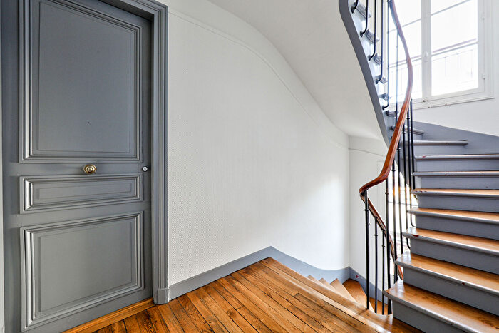 Appartement à vendre - La Garenne-Colombes, Centre Nord, Gare, Mairie - 2 pièces - 1 chambre