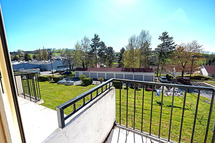 Appartement à vendre - Panissières - 4 pièces - 3 chambres