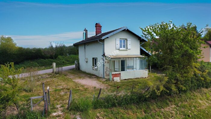 Maison à vendre - Louhans - 3 pièces - 2 chambres