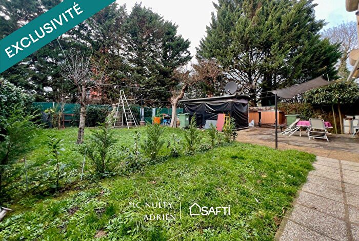 Appartement à vendre - Valenton - 4 pièces - 2 chambres