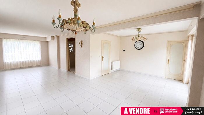 Maison 6 pièces à vendre à Lompret