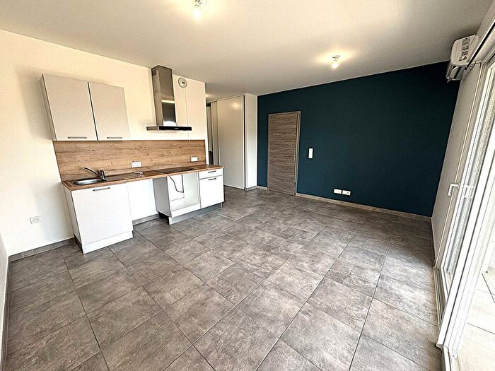 Appartement à louer - Lucciana - 2 pièces - 1 chambre