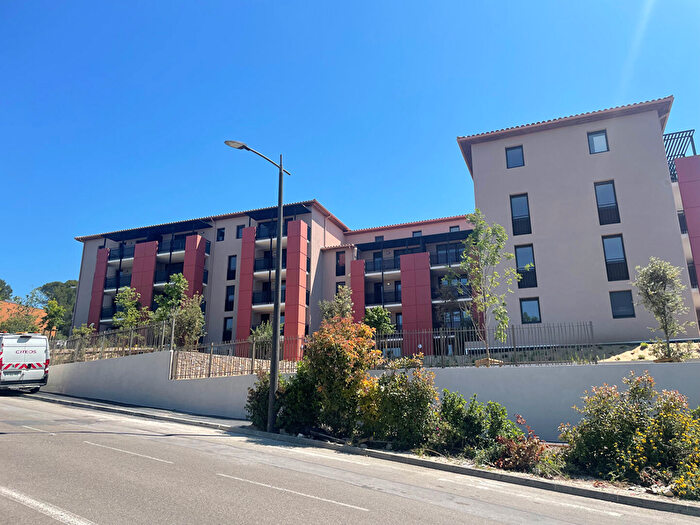 Nîmes, Route dAvignon : Appartement 2 pièces à louer