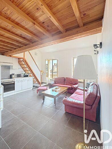 Appartement à vendre - Hyères, Centre-ville - 4 pièces - 3 chambres