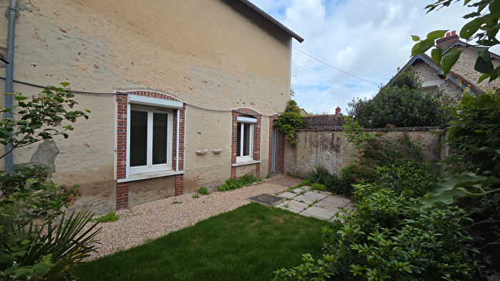 Maison 3 pièces à louer à Saint-Léger-en-Yvelines