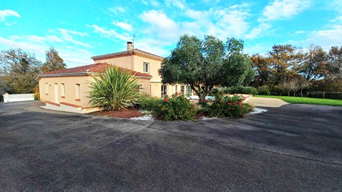 Maison à vendre - Labastide-dArmagnac - 6 pièces - 3 chambres