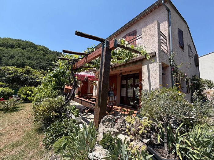 Contes : Maison 5 pièces à vendre