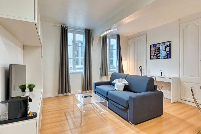 Appartement à louer - Vieux Marché-Cathédrale, Rouen - 1 pièce