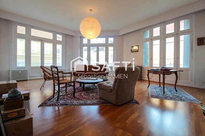 Appartement 5 pièces à vendre à Montceau-les-Mines, Centre-ville