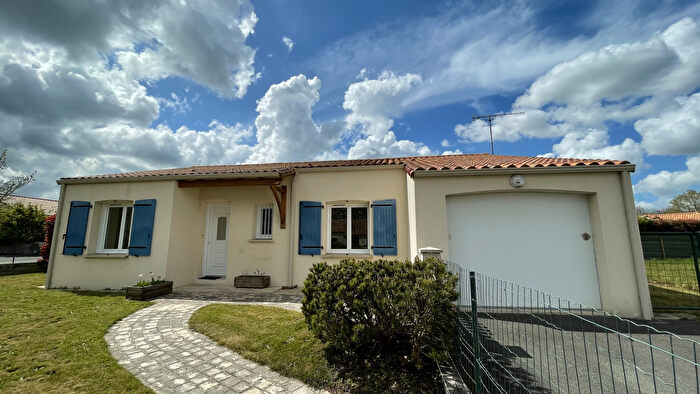 Maison 5 pièces à louer à La Ferrière