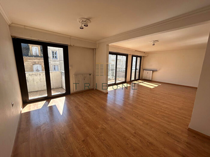 Appartement à louer - Agen, Le Gravier - 3 pièces - 2 chambres