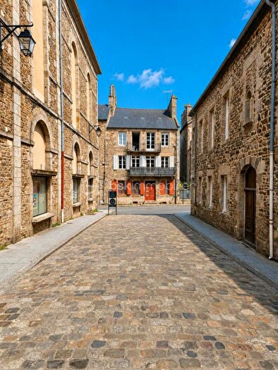 Appartement 4 pièces à Dinan, à vendre