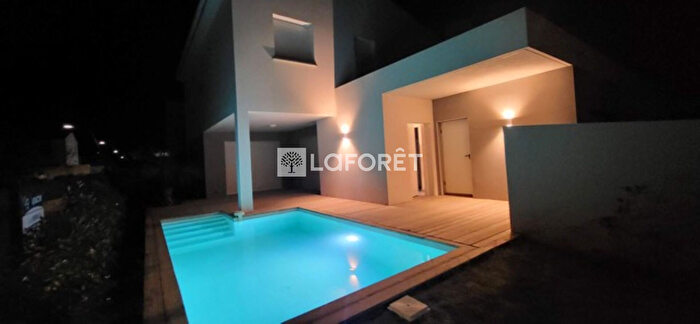 Maison à vendre - Vias, Ville - 5 pièces - 4 chambres