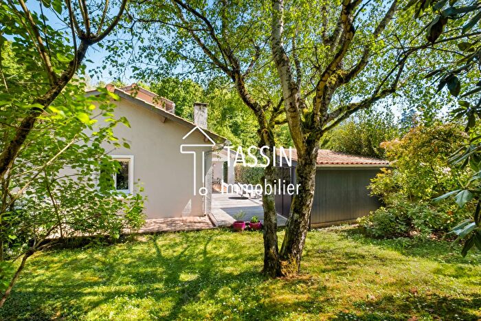 Maison 6 pièces à Tassin-la-Demi-Lune, Montpinot, Le Bourg, à vendre