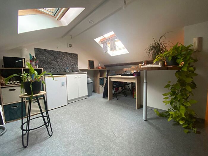 Appartement à louer - République, Jarville-la-Malgrange - 1 pièce - 1 chambre