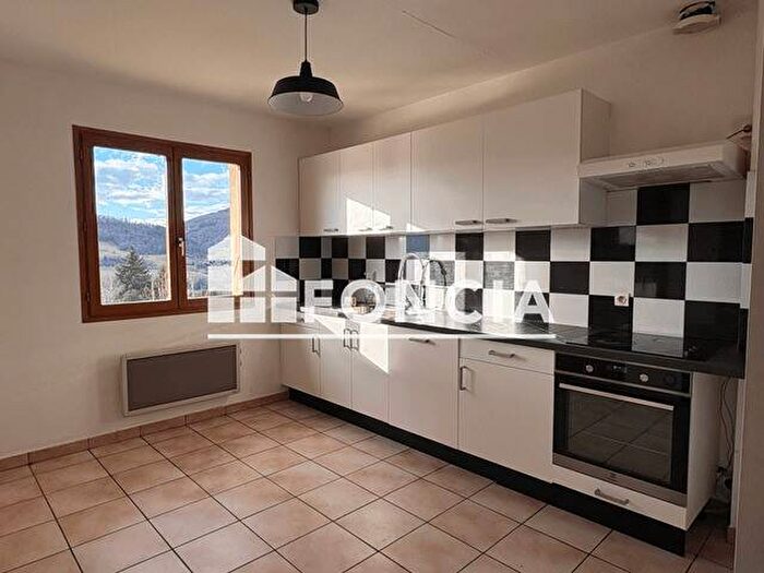 Appartement à louer - Saint-Martin-dUriage - 4 pièces - 3 chambres