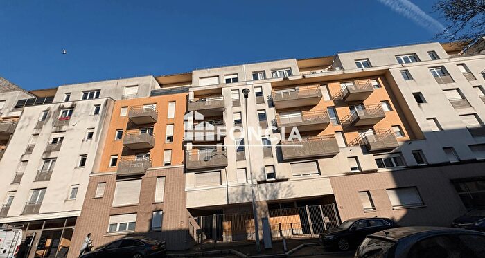 Appartement à vendre - Saint-Denis, La Plaine Saint-Denis - 3 pièces - 2 chambres