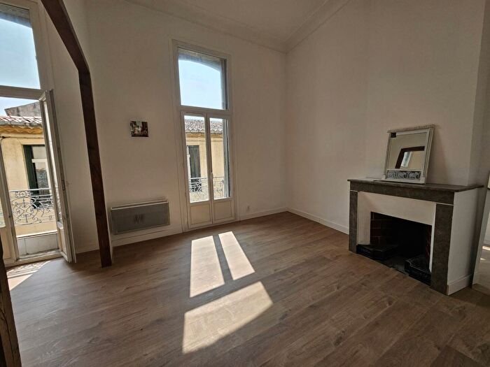 Appartement à louer - Gambetta, Nîmes - 2 pièces - 1 chambre