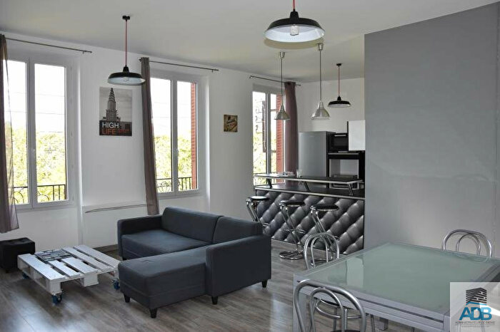 Appartement à louer - Roanne, Centre-ville, Varenne - 2 pièces - 1 chambre