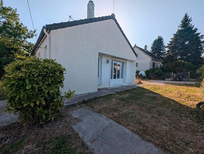 Beton-Bazoches : Maison 3 pièces à louer