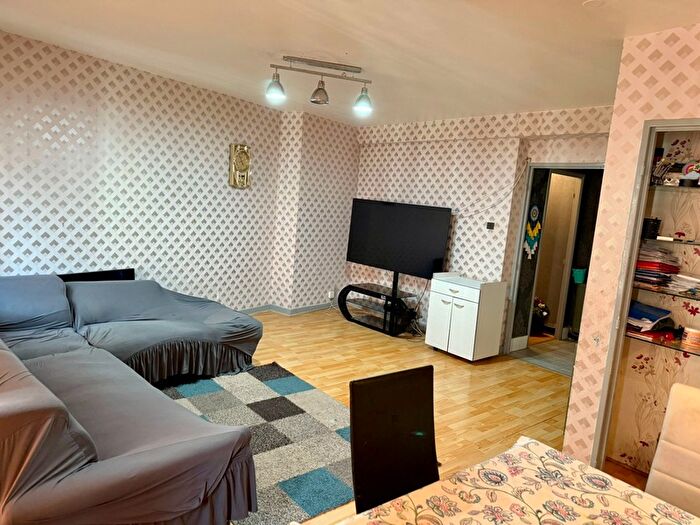 Appartement à vendre - Tarbes - 3 pièces - 2 chambres