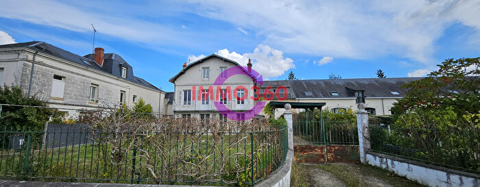 Maison à vendre - Vendôme, Centre-ville, Rochambeau - 6 pièces - 5 chambres