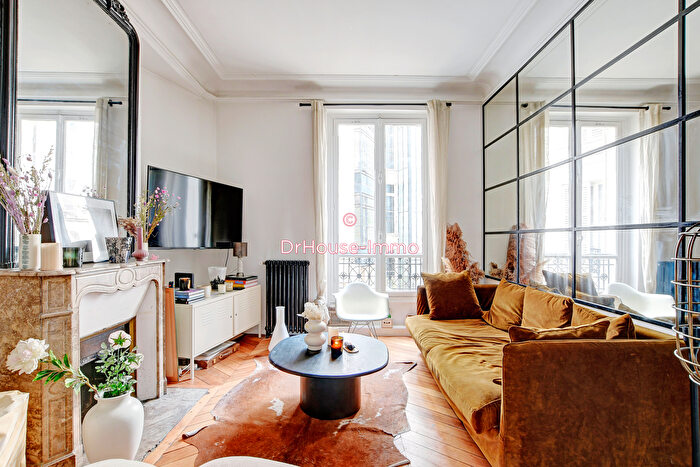 Appartement à vendre - Paris e , Mairie - 3 pièces - 2 chambres