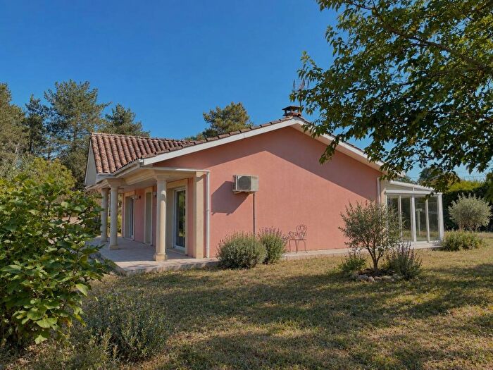 Maison 4 pièces à vendre à Saint-Denis-de-Pile