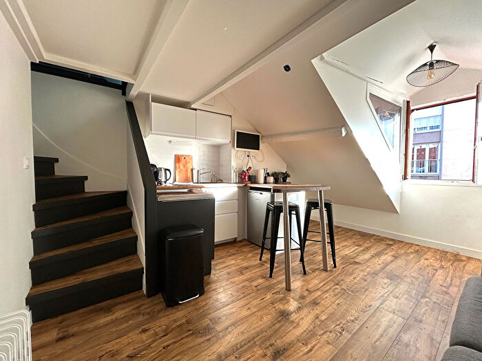 Appartement à vendre - Annecy, Centre-ville, Vieille ville, Marquisats - 2 pièces - 1 chambre