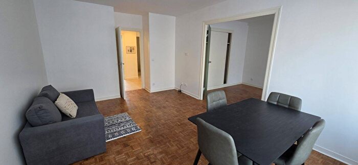 Appartement à louer - Bordeaux - 3 pièces - 2 chambres