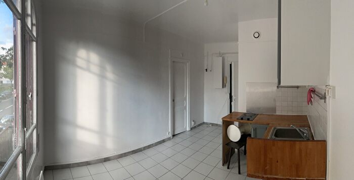 Appartement 2 pièces à louer à Suresnes
