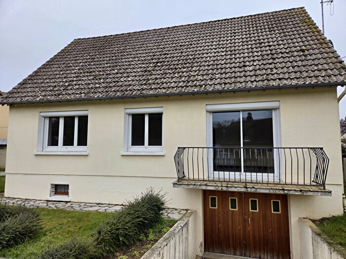 Maison à vendre - Saint-Lubin-des-Joncherets - 5 pièces - 4 chambres