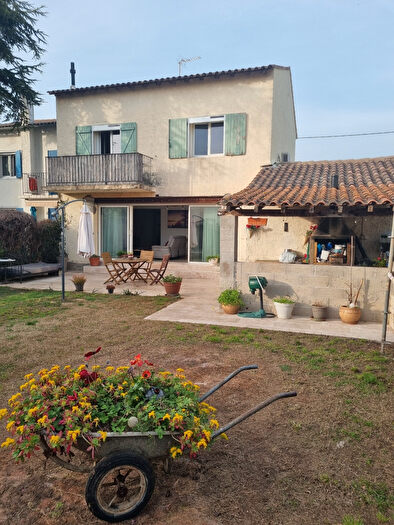 Maison à vendre - Arles, Pont de Crau, Moulès - 5 pièces - 4 chambres