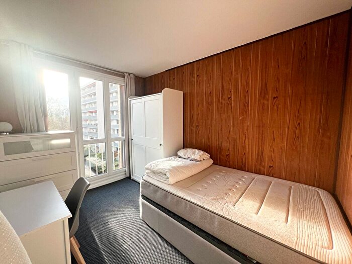 Appartement à louer - Plaine de Balizy, Chilly-Mazarin - 1 pièce