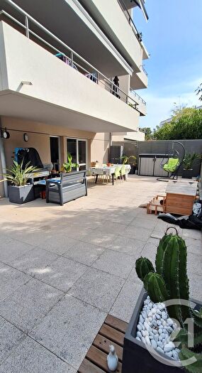 Appartement à vendre - La Ciotat, Saint-Hermentaire, Les Séveriers, La Salle - 4 pièces - 3 chambres