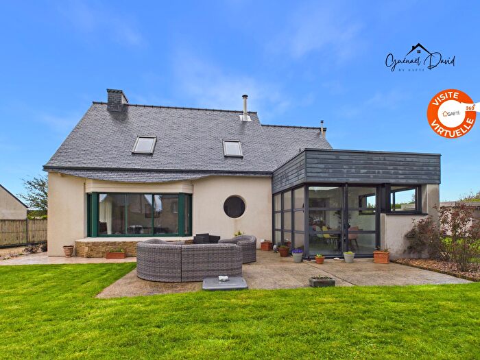 Maison à vendre - Saint-Pol-de-Léon - 6 pièces - 4 chambres