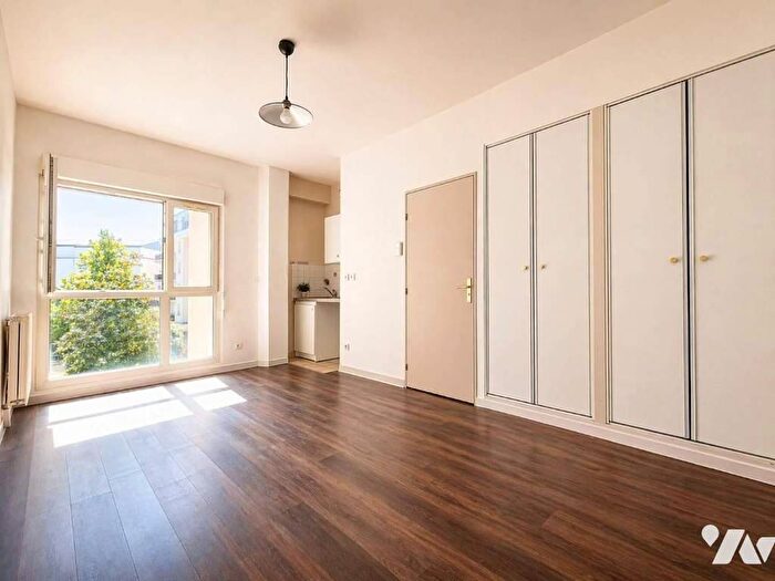 Saint Chéron-Hauts de Chartres-Puits Drouet - Appartement 1 pièce à louer