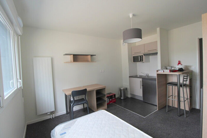 Appartement à louer - Troyes, Trevois, Croncels - 1 pièce