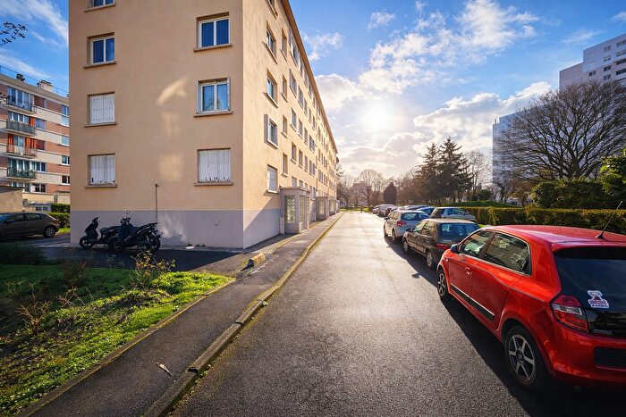 Appartement à vendre - Maisons-Alfort - 3 pièces - 2 chambres