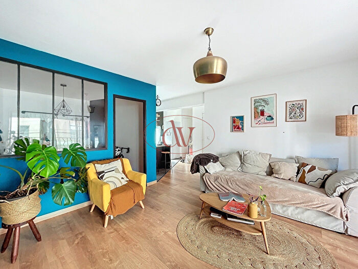 Appartement à louer - Perpignan, La Gare - 3 pièces - 1 chambre