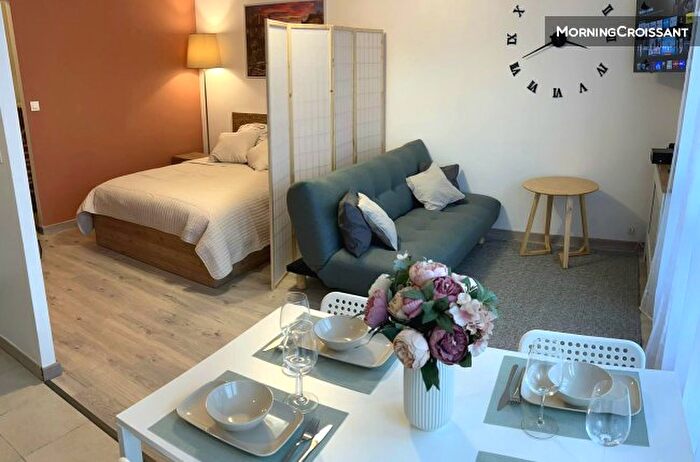 Appartement à louer - Strasbourg, Koenigshoffen, Hohberg - 1 pièce